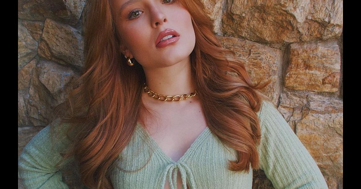 Operadora de Larissa Manoela se chama Lari Cel - Purepeople