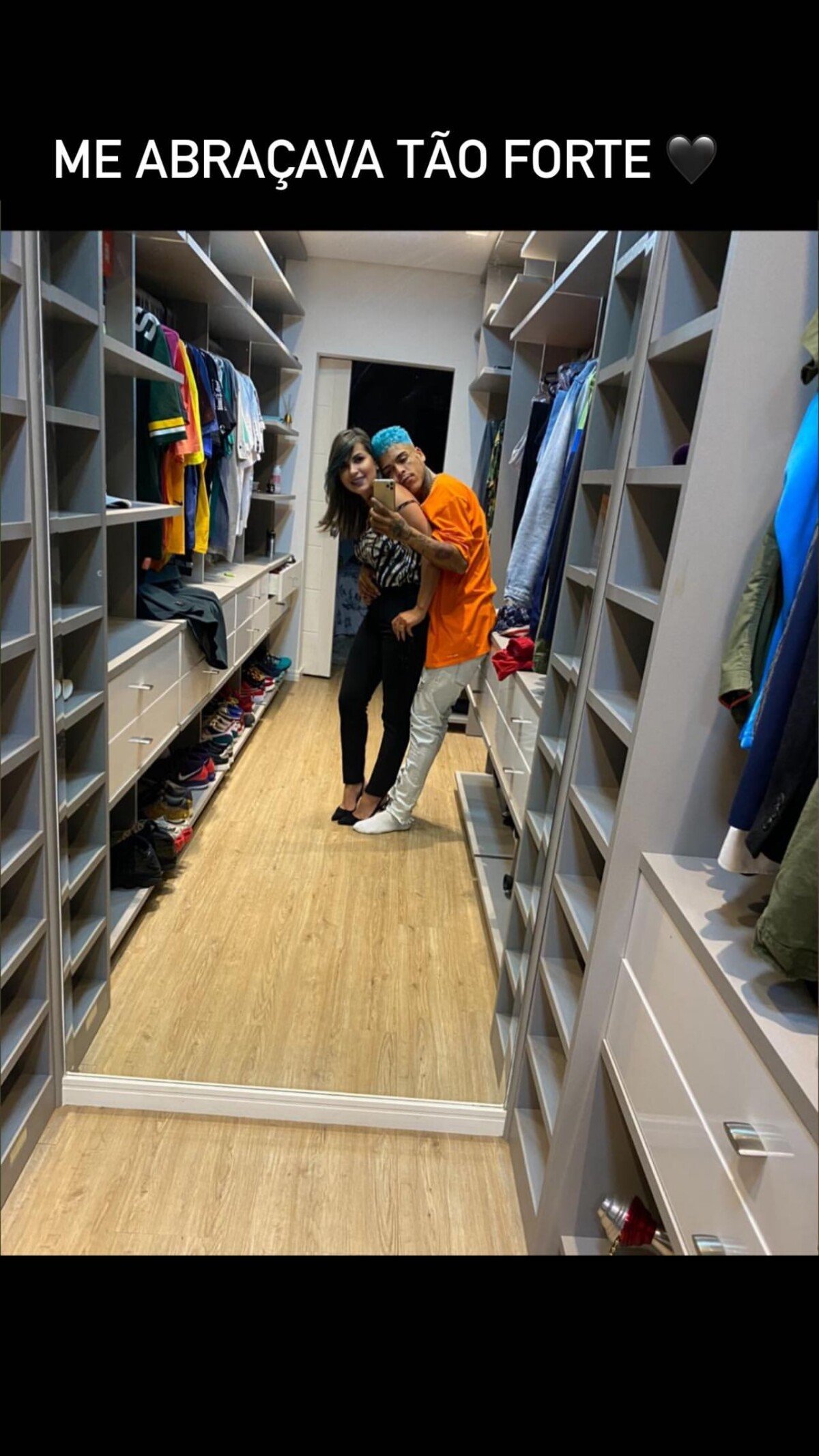 Foto: MC Kevin e Deolane Bezerra surgem juntos em foto - Purepeople