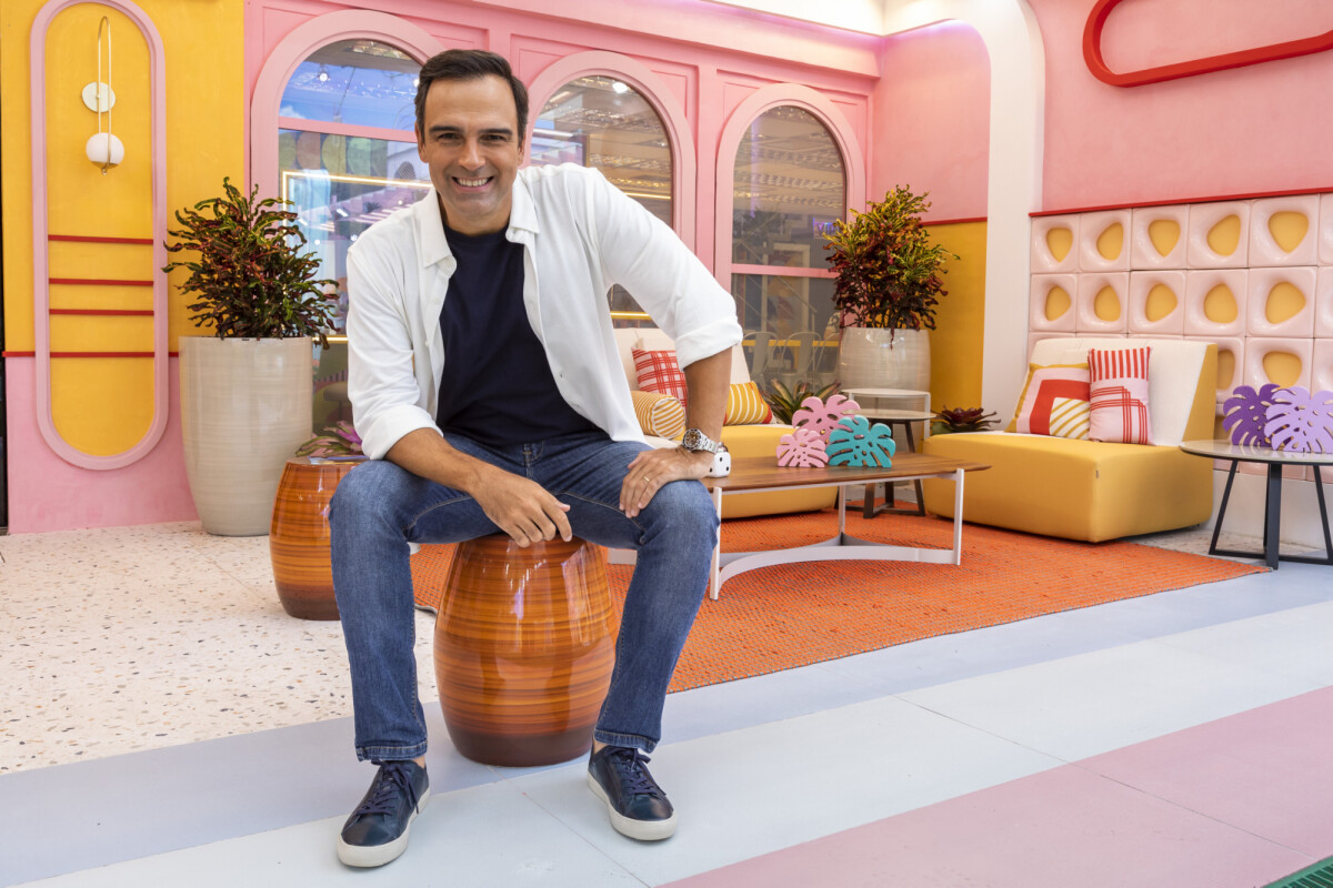 Foto: Tadeu Schmidt agora é o novo apresentador no comando do 'BBB 22 ...