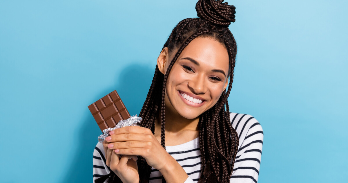 Chocolate x espinhas: os mitos e verdades dessa relação esclarecidos ...