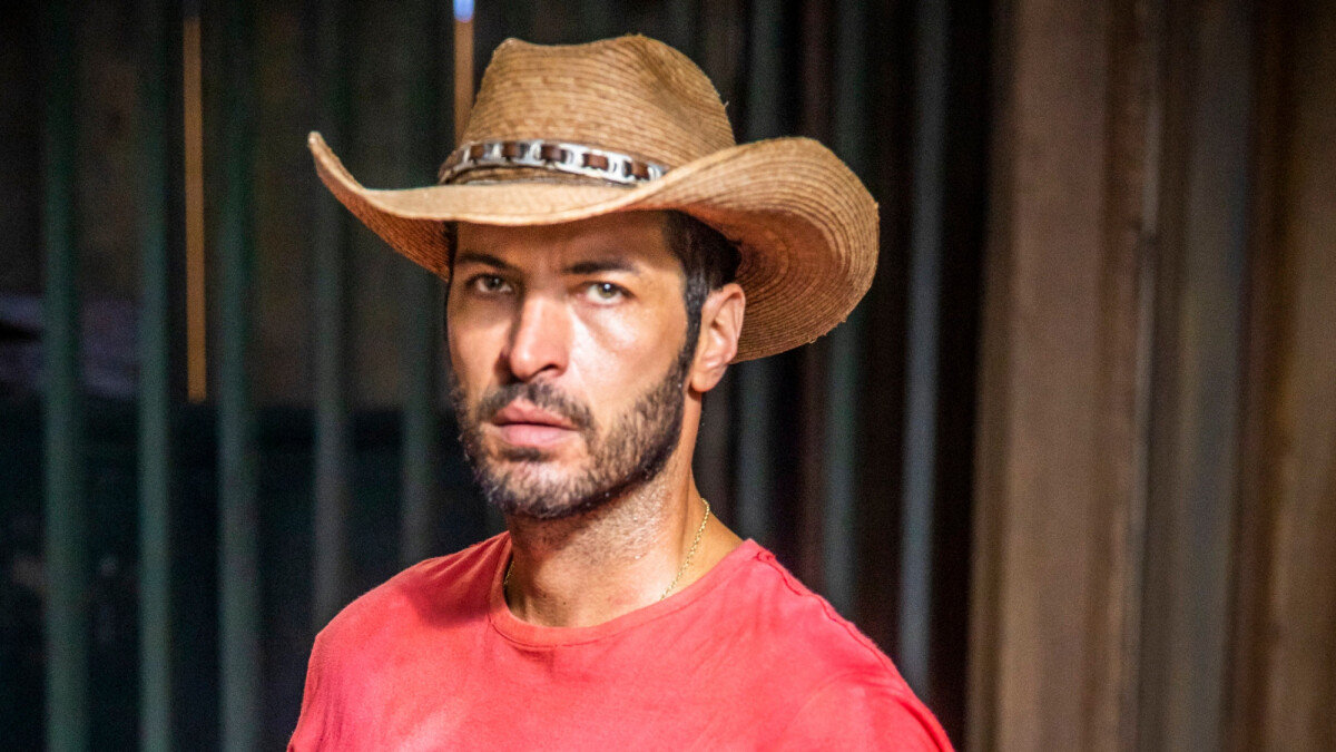 Foto: Levi (Leandro Lima) vai ter uma morte trágica na novela 'Pantanal ...