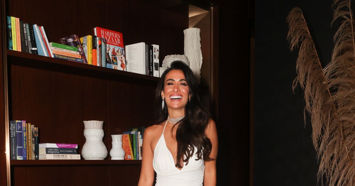 Silvia Braz com vestido branco Alexandre Vauthier - Purepeople