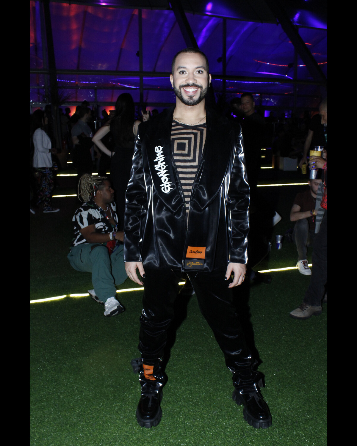 Foto: Rock in Rio: Gil do Vigor curte evento ao lado da mãe - Purepeople