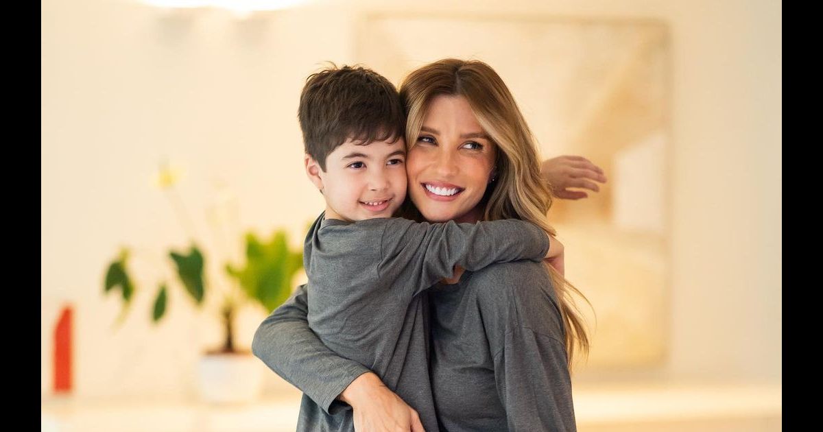 Ex-BBB Aline Gotschalg é mãe do pequeno Lucca, de 6 anos - Purepeople