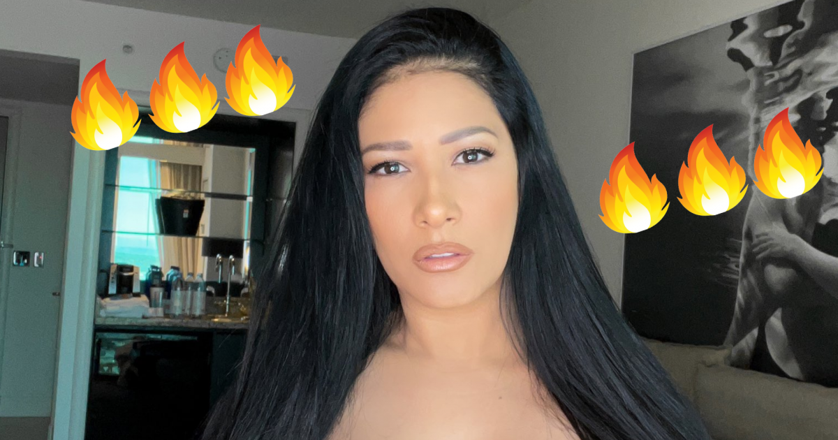 Simaria, de calcinha, exibe o corpo e deseja feliz ano novo aos fãs ...