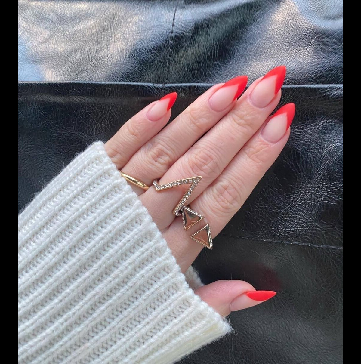 Foto: O signo de Áries ama unhas no formato stiletto, especialmente se ...