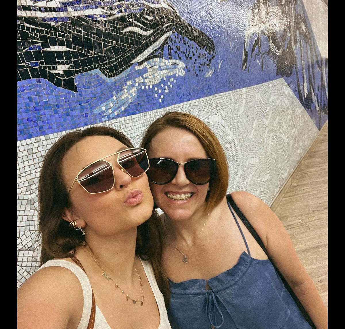 Foto: Mãe de Larissa Manoela, Silvana Taques Santos deixou de seguir a ...