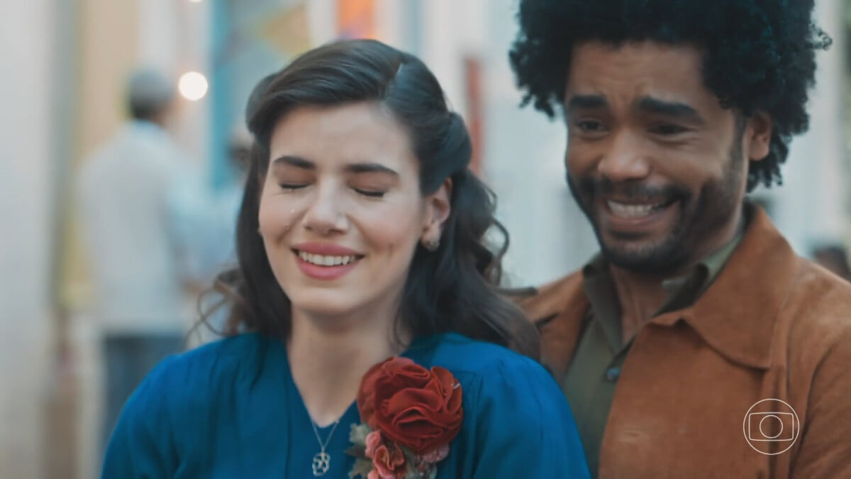 Foto Marê Camila Queiroz E Orlando Diogo Almeida Descobrem Que São