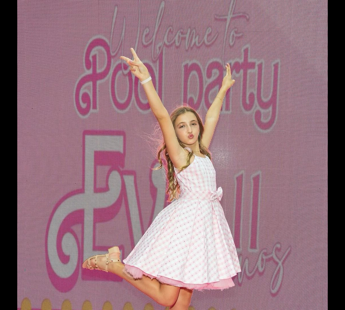 Foto: Look de Eva foi inspirado na Barbie Malibu: Filha de Angélica ...