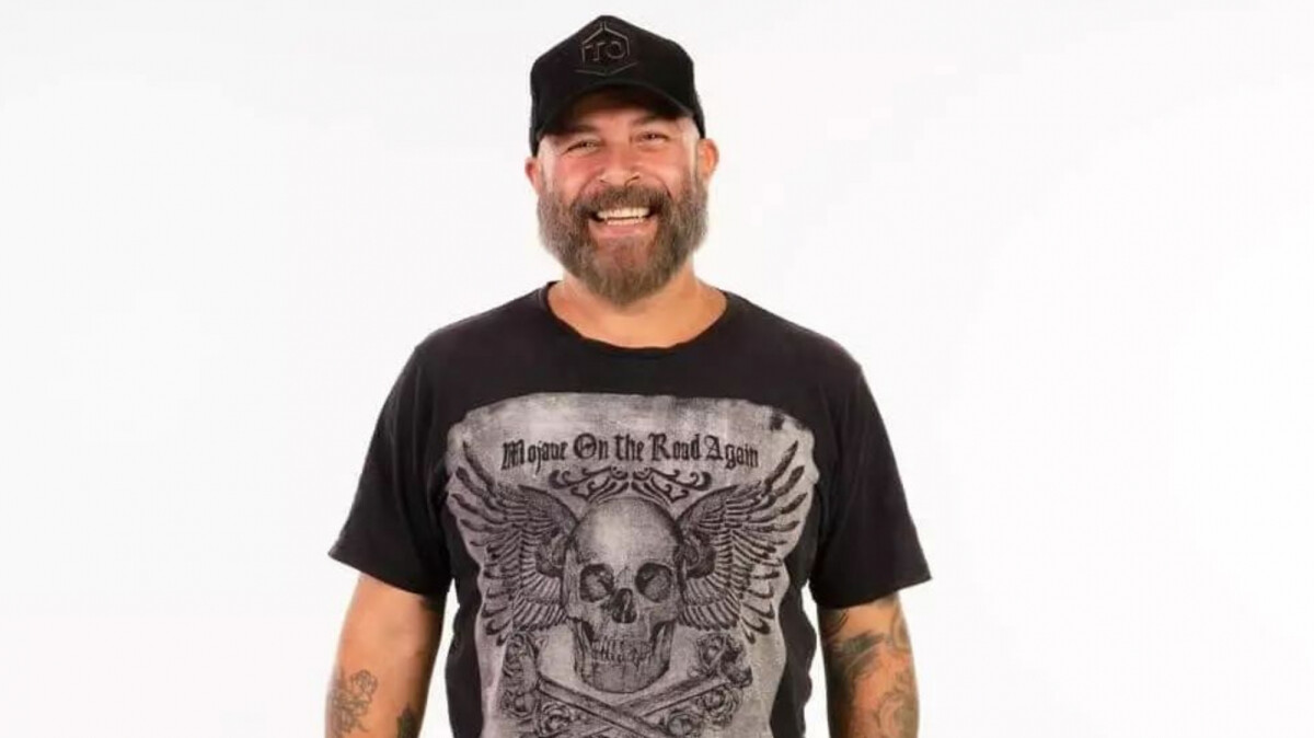 Foto: Mingau, do Ultraje a Rigor, vai passar por outra cirurgia após ...