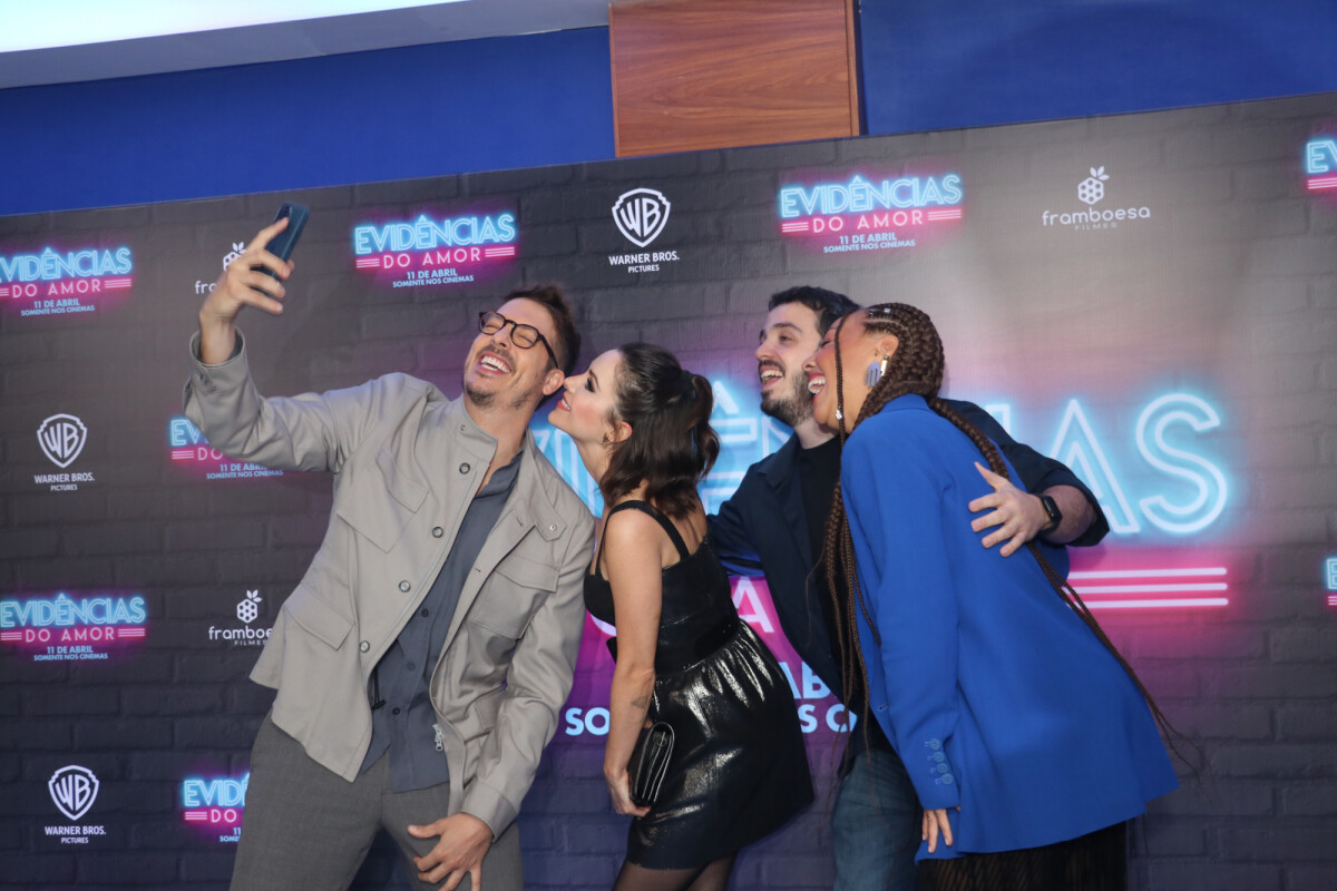 Foto: Namorada de Fábio Porchat revela o que achou de cenas de beijo ...