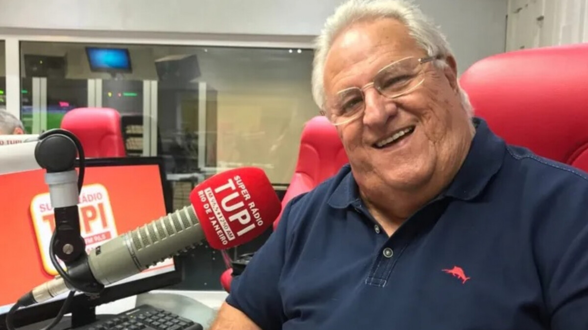 Foto: Qual a causa da morte de Apolinho? Ex-técnico do Flamengo e ...
