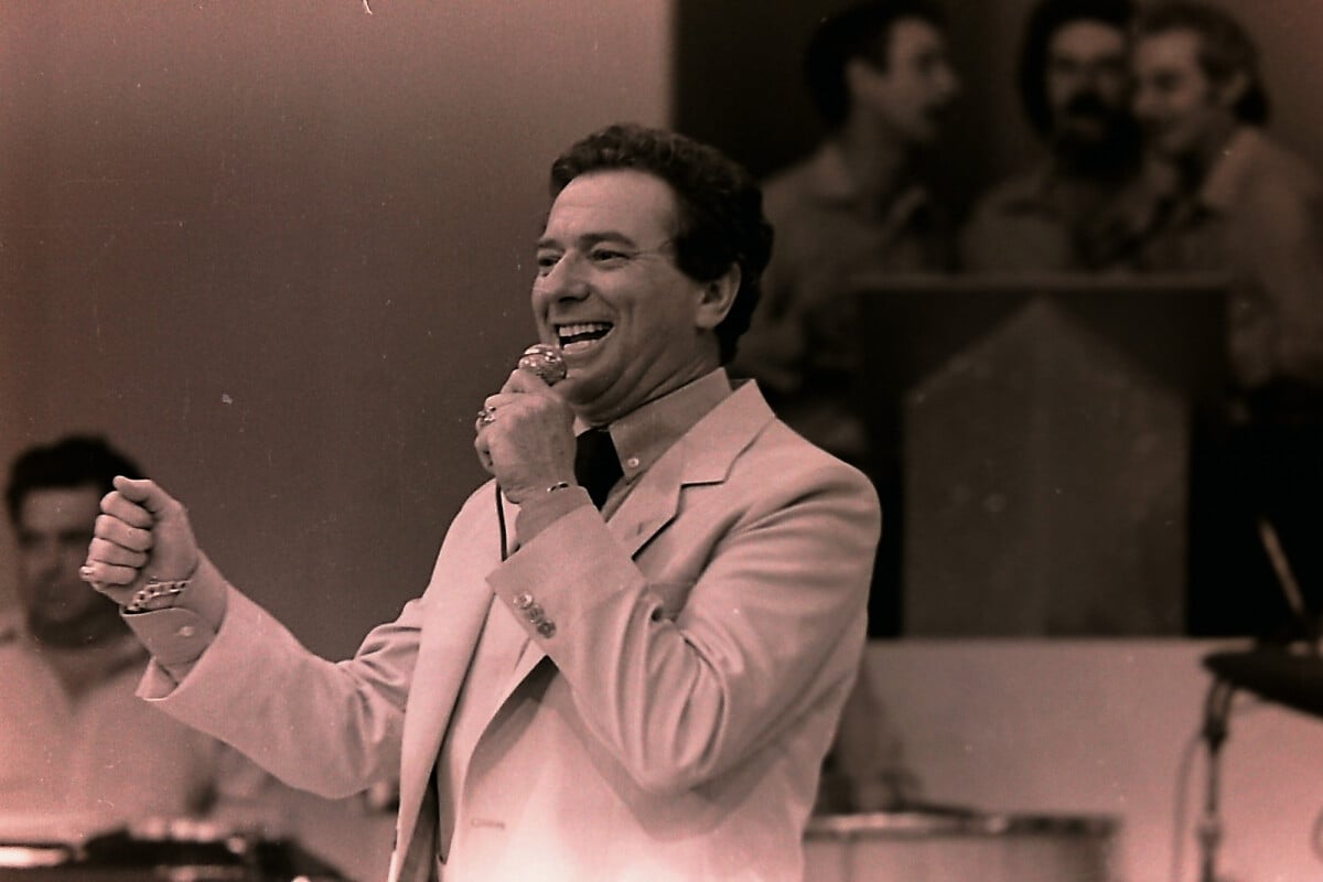 Foto: Raul Gil estreou seu programa em 1973 e é exibido desde então, já ...