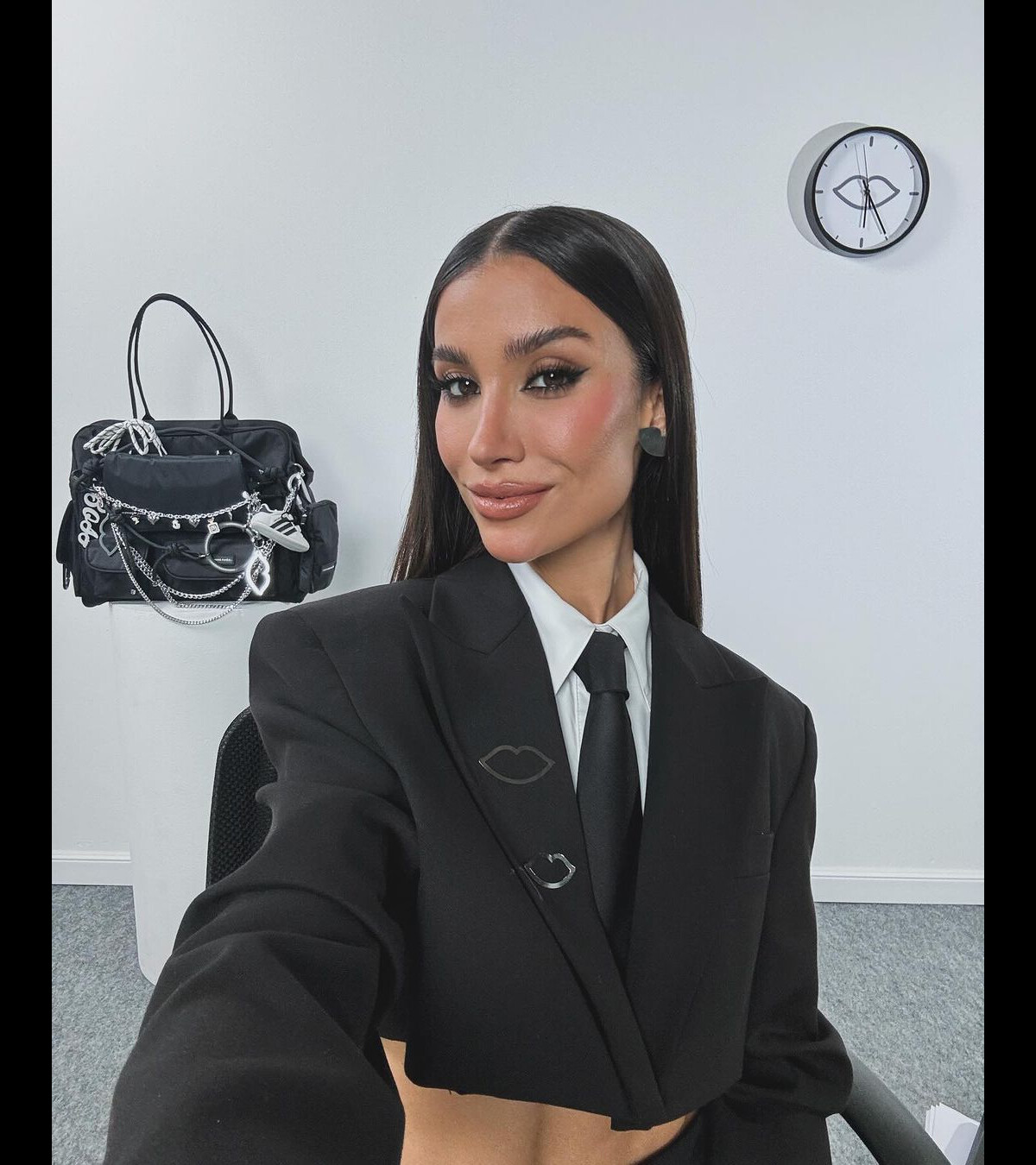 Foto: 'Boca Cinza'? Bianca Andrade troca rosa por cinza, branco e preto ...