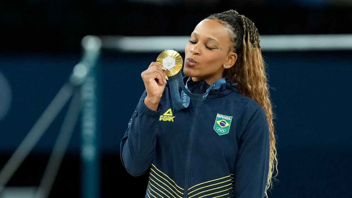 Foto: Rebeca Andrade ganhou a medalha de ouro na final do solo nas ...