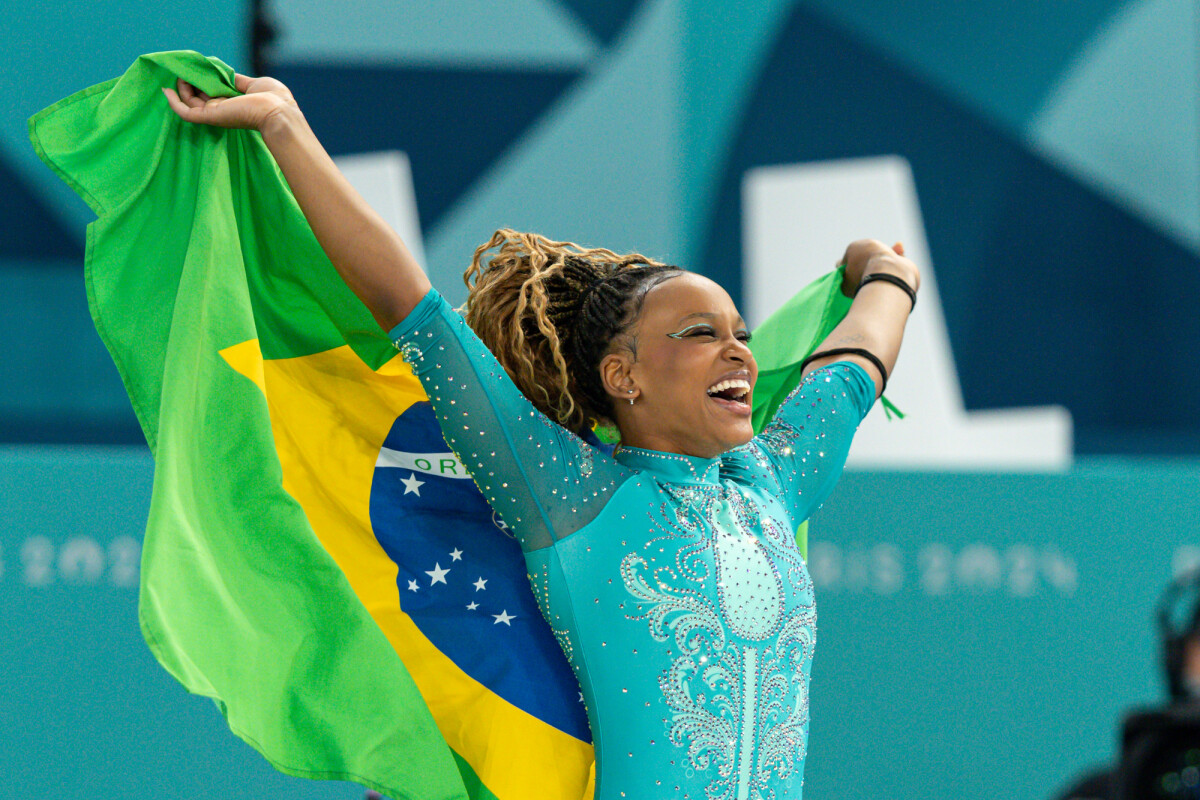 Foto: Rebeca Andrade referiu-se ao genitor de forma carinhosa em ...