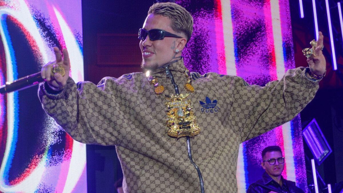 Foto: MC Daniel vai ser pai! Gravidez de Lorena Maria é anunciada na TV ...