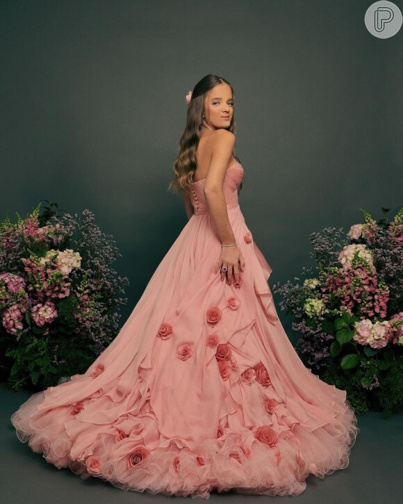 Rafa Justus surge deslumbrante em primeira foto do look de 15 anos e ...