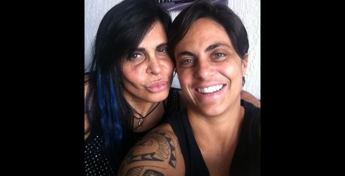 Foto: Gretchen ao lado da filha Thammy Miranda - Purepeople