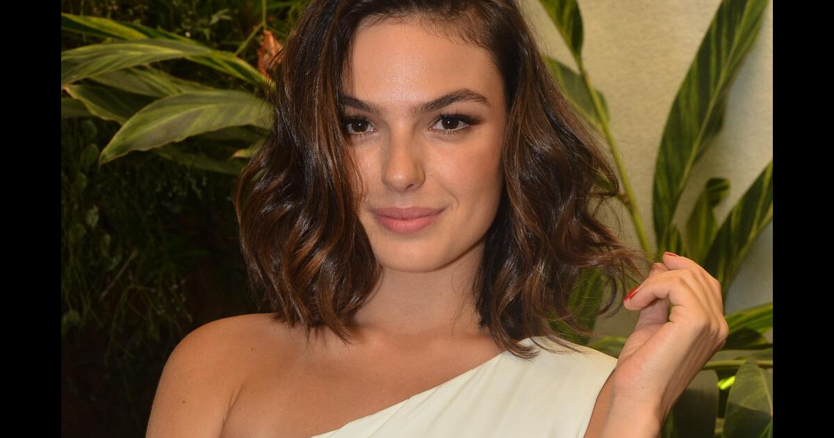 Isis Valverde deve estrelar musical sobre 'Hilda Furacão': 'Atriz ...