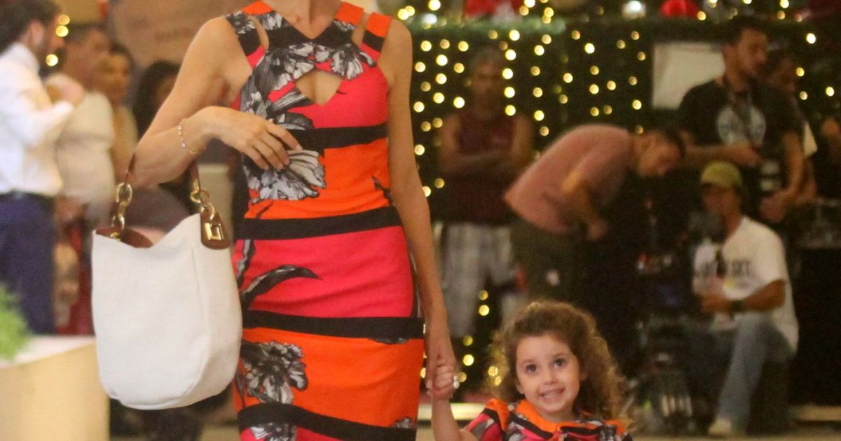 Ivana (Antonietta Uhebe) será criada para seguir o exemplo da mãe ...