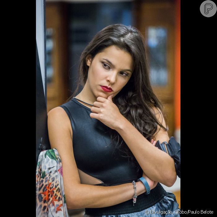 A Irmã Gêmea De Emilly Garantiu Que A Família Vai Continuar Torcendo