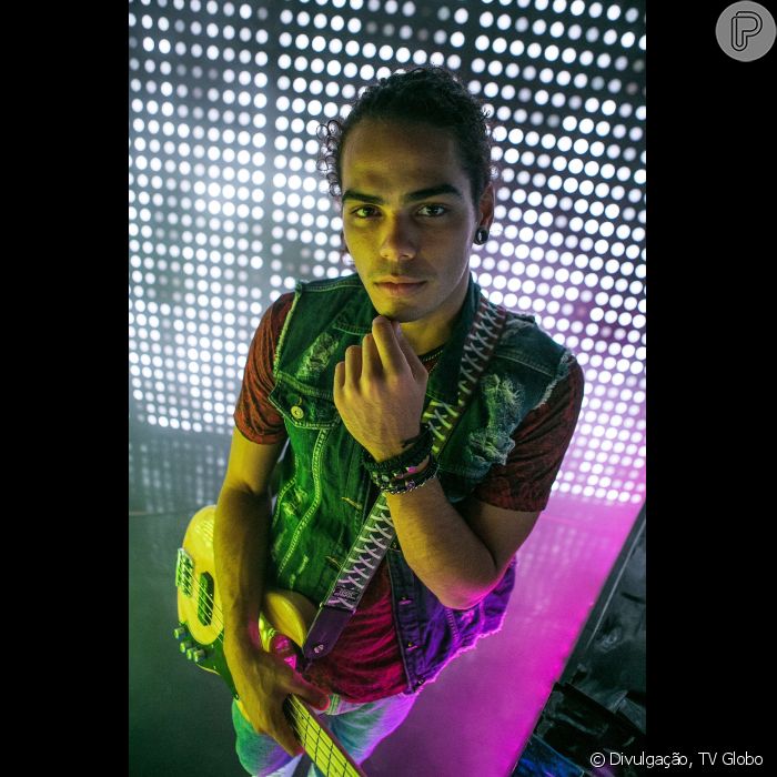 Enzo Romani muda o visual e tira a barba para nova fase de Jaílson como ...