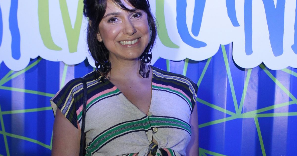 Aline Fanju conta ao Purepeople que participa de um grupo de Whatsapp ...