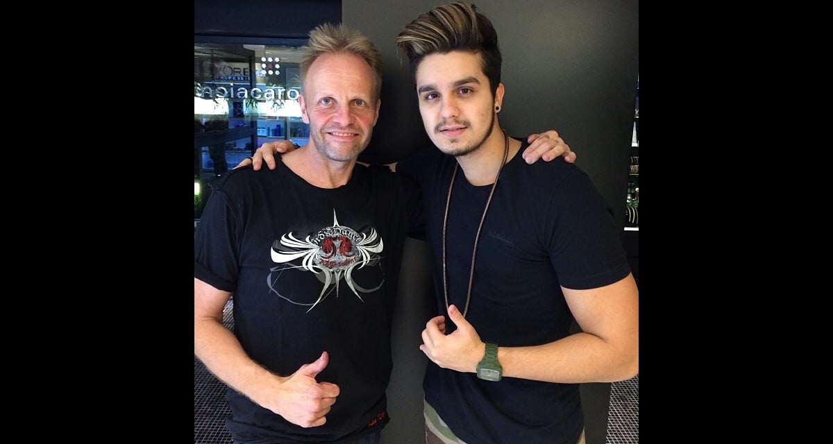 Foto: Luan Santana exibe novo corte de cabelo no salão de Marco Antônio ...