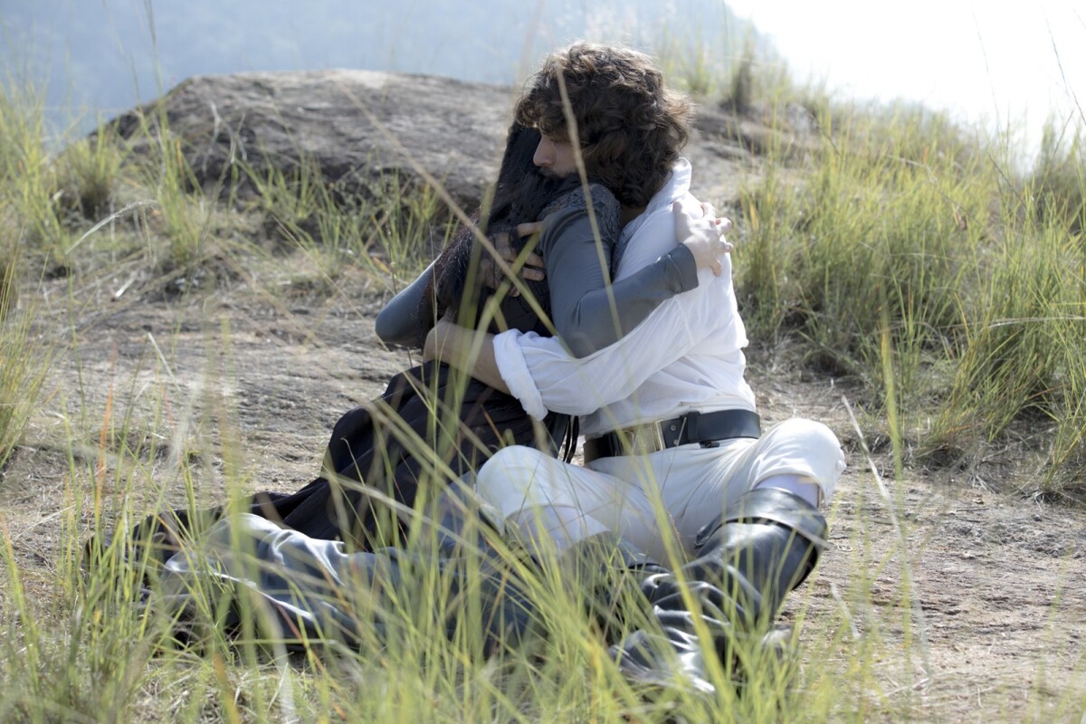 Foto: Anna (Isabelle Drummond) e Joaquim (Chay Suede) planejam uma fuga ...