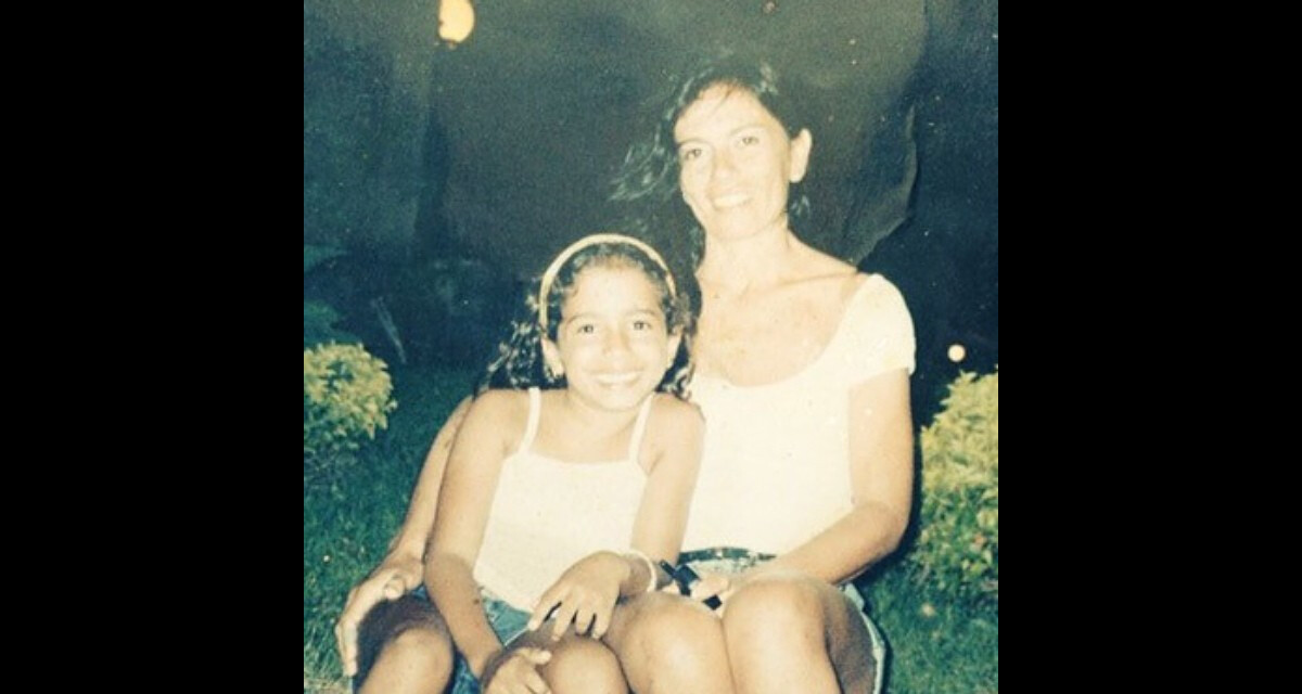 Foto: Anitta exaltou o companheirismo com a mãe Mara. 'Eu tenho a ...