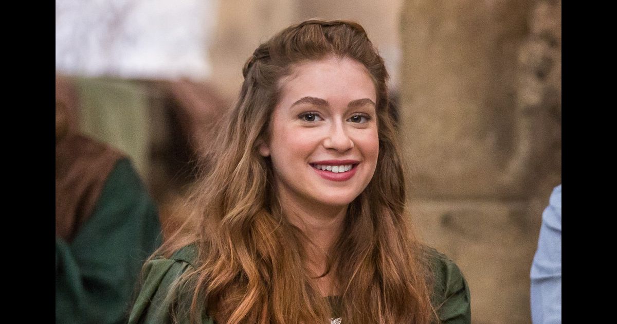 Marina Ruy Barbosa gasta 2 horas para se transformar em Amália da ...