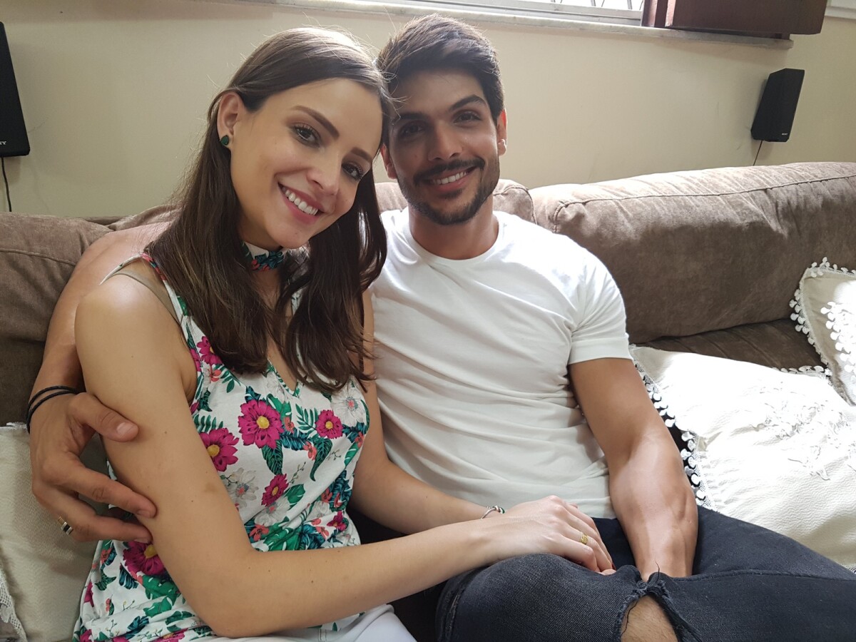 Foto: Noiva de Lucas voltou a ser seguidora dele nesta sexta (02 ...