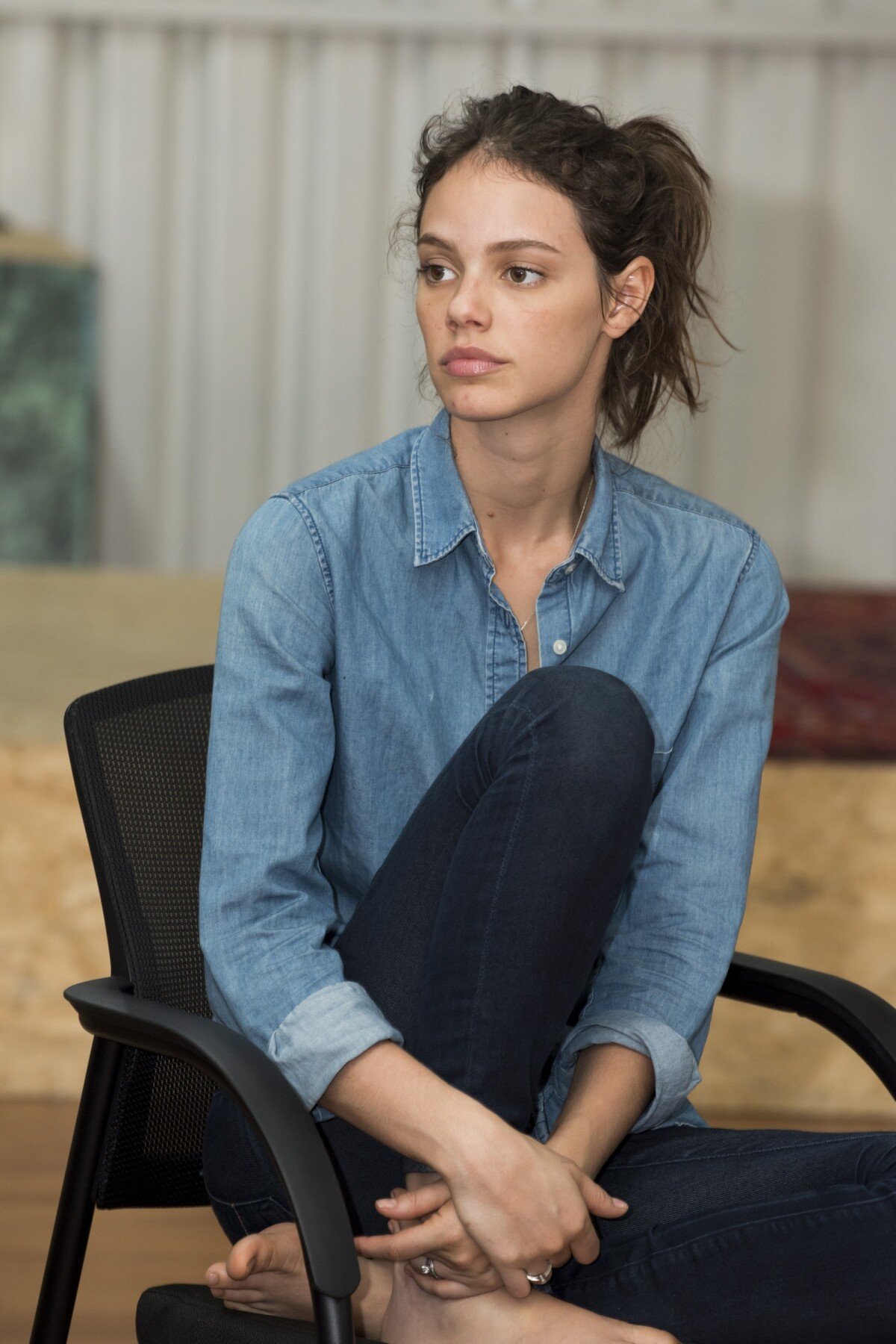 Foto: A atriz Laura Neiva deu dicas de empoderamento para as mulheres ...