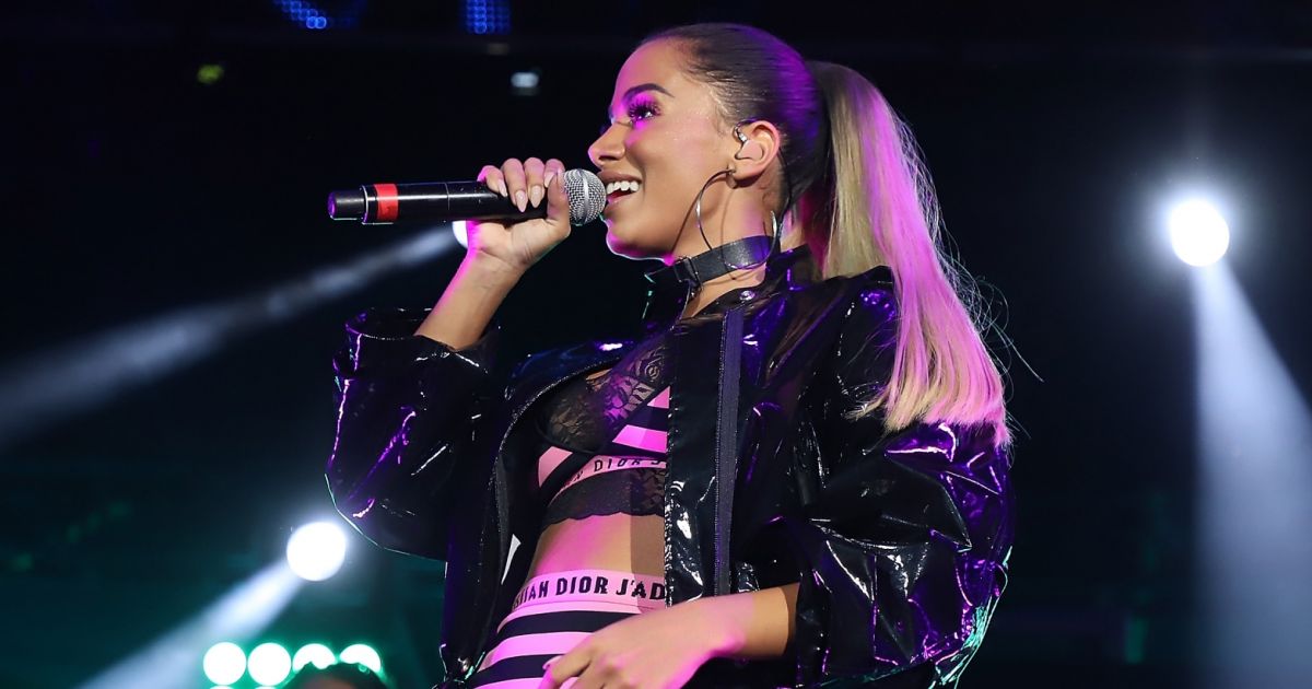 Anitta faz show em festival dos EUA com J Balvin: 'Foi incrível'. Veja ...