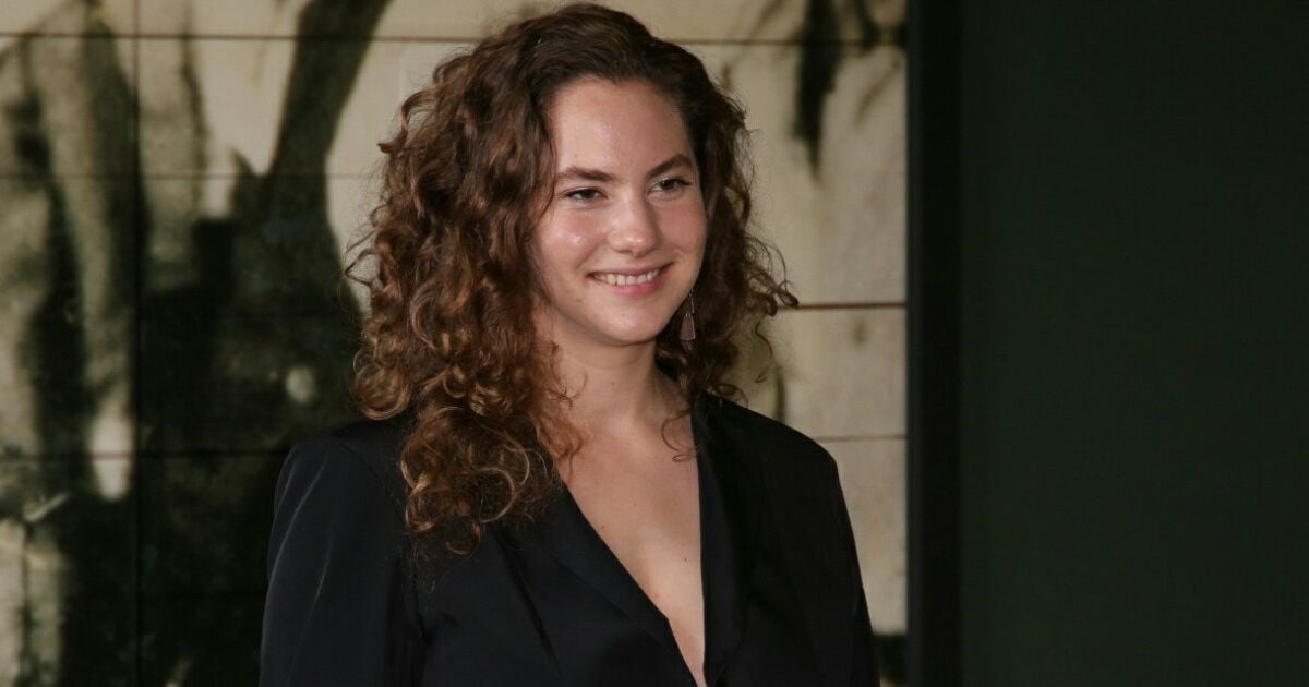 Emma Ferrer, neta da atriz Audrey Hepburn, prestigiou o desfile da ...