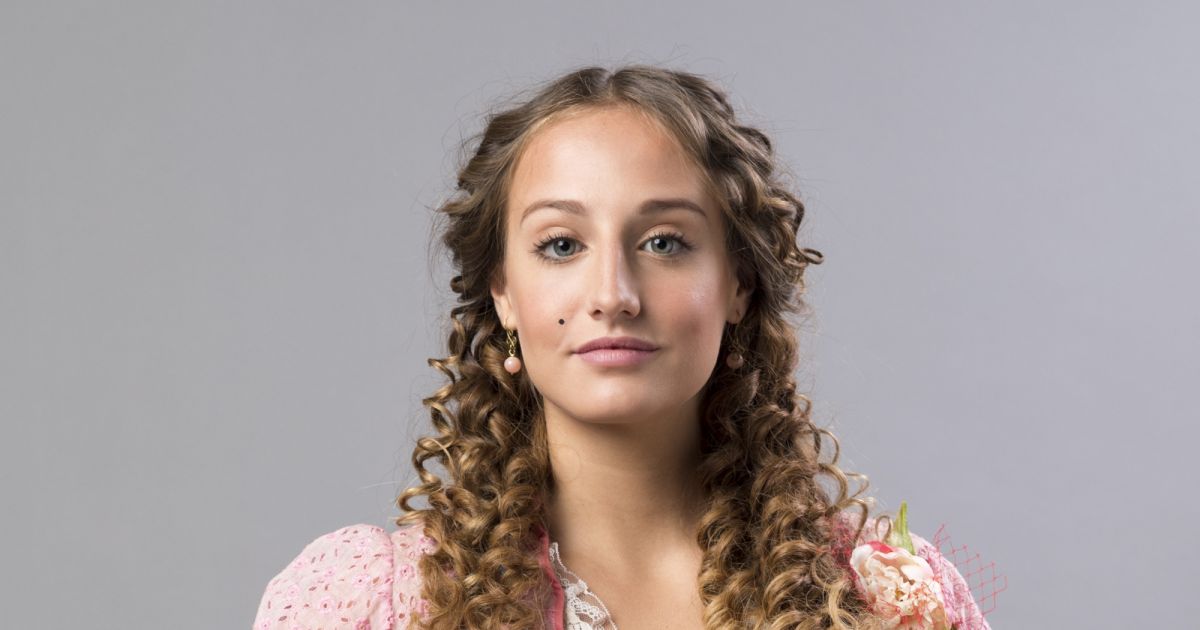 Lídia (Bruna Griphao) cai na conversa de Uirapuru (Bruno Gissoni) e ...