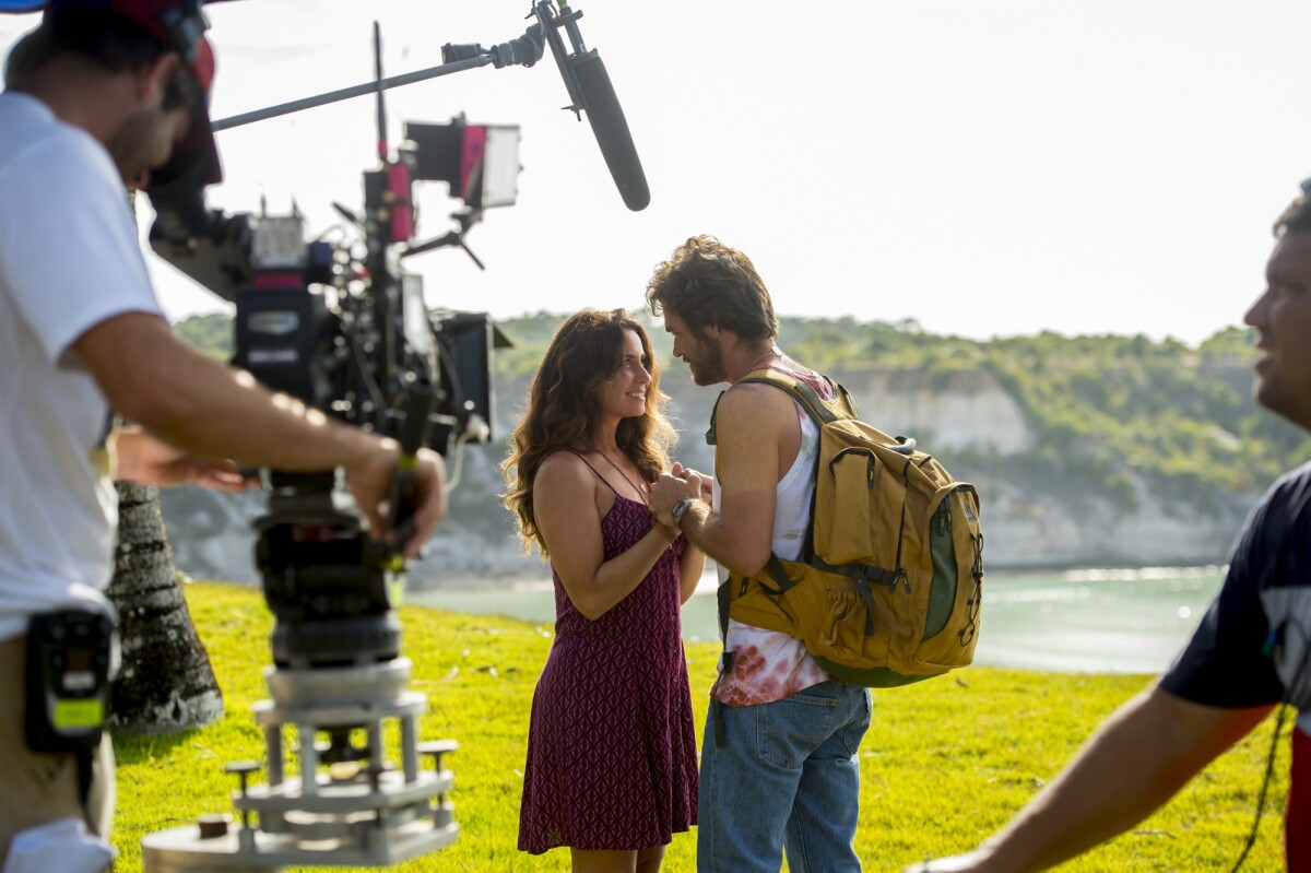 Foto: Novela 'Segundo Sol' tem primeiro capítulo marcado por torcida ...