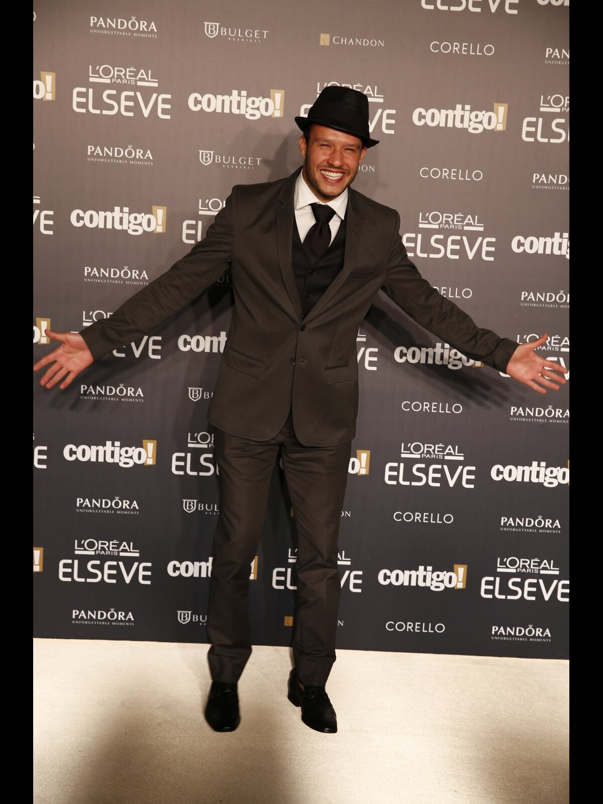 Foto: Nando Rodrigues celebra o bom momento na carreira - Purepeople
