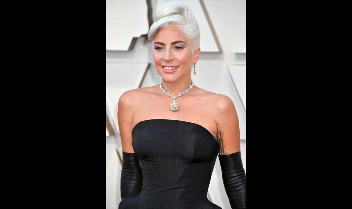 Foto: Lady Gaga usou o icônico Diamante Tiffany de 128 quilates e 82 ...
