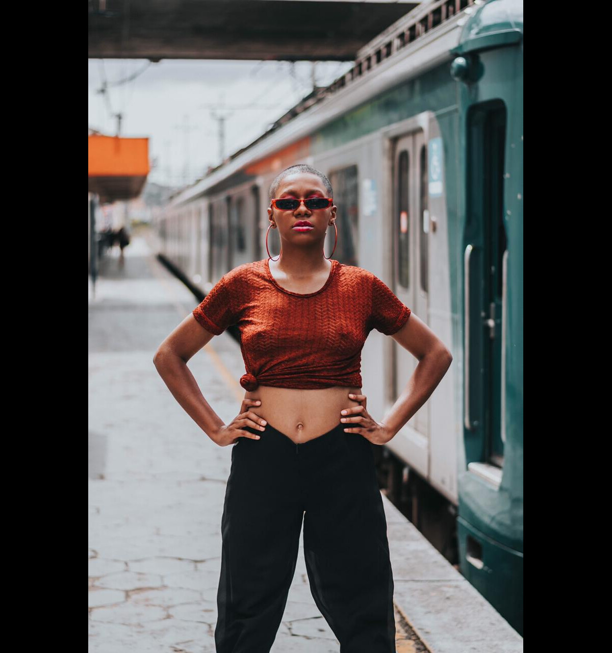 Foto: Joyce Kelly Salvador, de 25 anos, raspou o cabelo após a filha ...