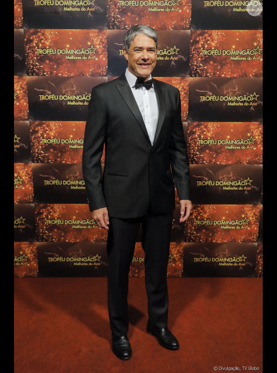 William Bonner usou suas redes sociais para comunicar a morte da mãe ...