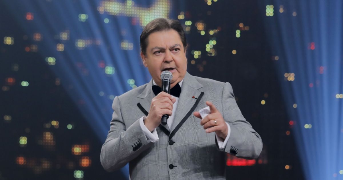 Faustão está há mais de 30 anos à frente do 'Domingão' - Purepeople