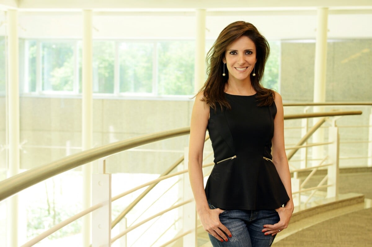 Foto: Monalisa Perrone estava na Globo desde 1999. Em 2010, passou a ...