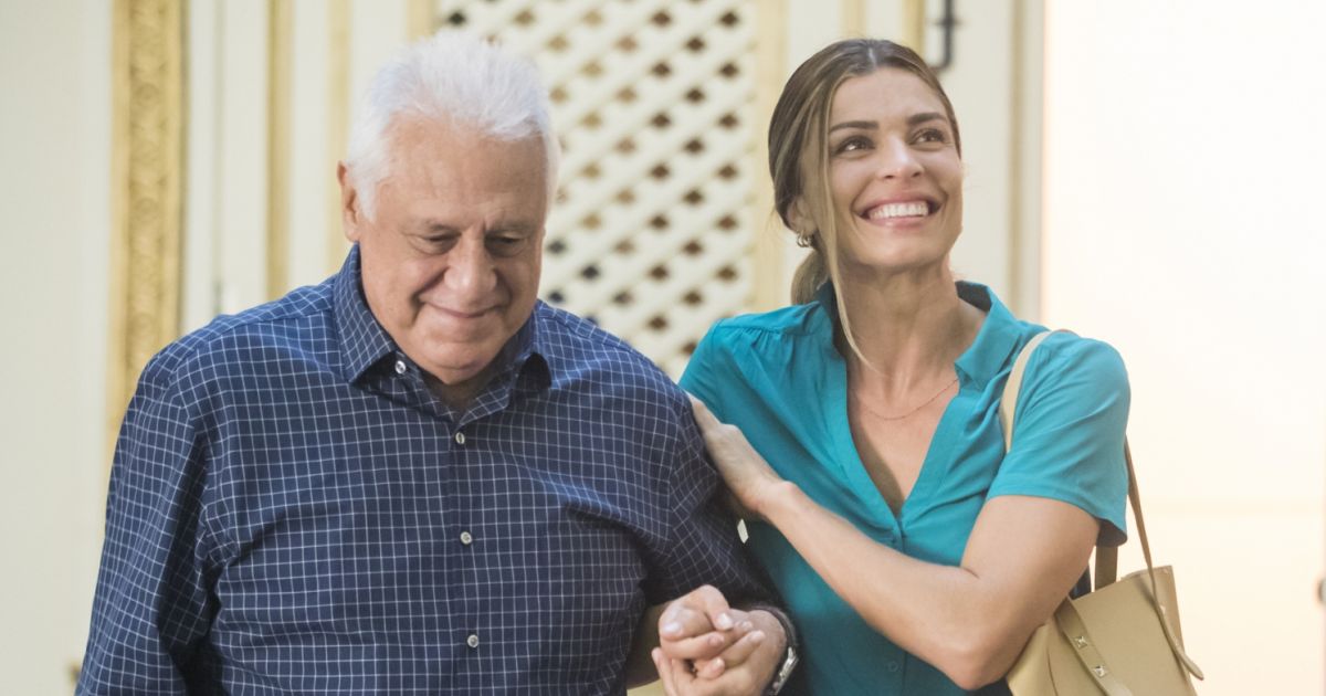 Nos próximos capítulos da novela 'Bom Sucesso', Feitosa (Jonas Bloch ...