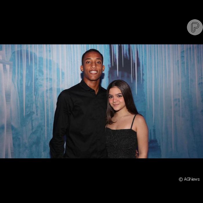 Mel Maia e o jogador João Pedro foram juntos a uma festa e apareceram ...