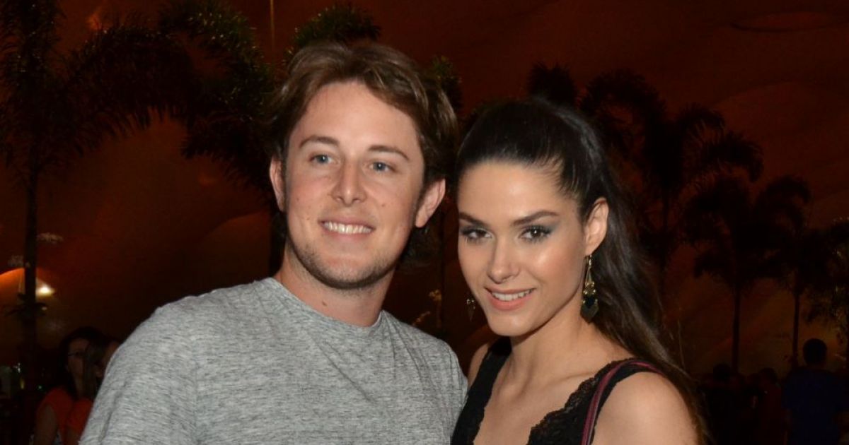 Fernanda Machado e o marido, Robert Riskin, vão ser papais pela segunda ...