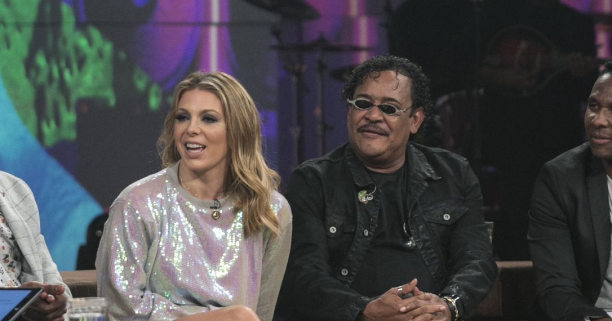 Sheila Mello foi dançarina do É o Tchan - Purepeople