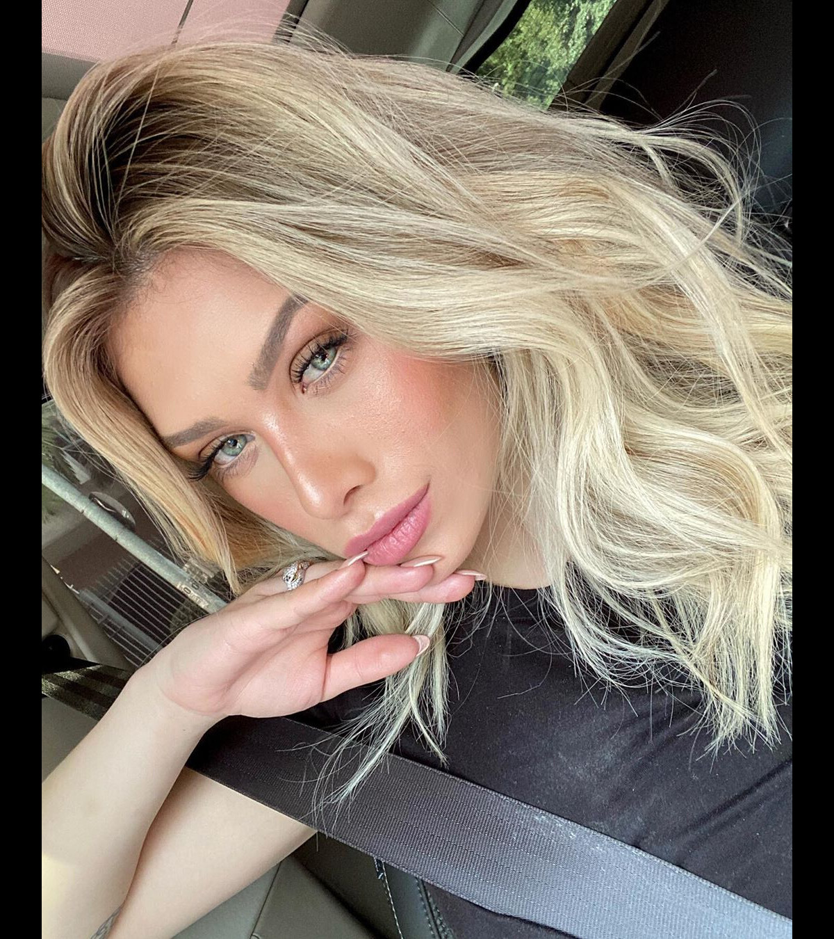 Foto: Flavia Pavanelli ficou loira após 15 horas de mudança de visual e ...