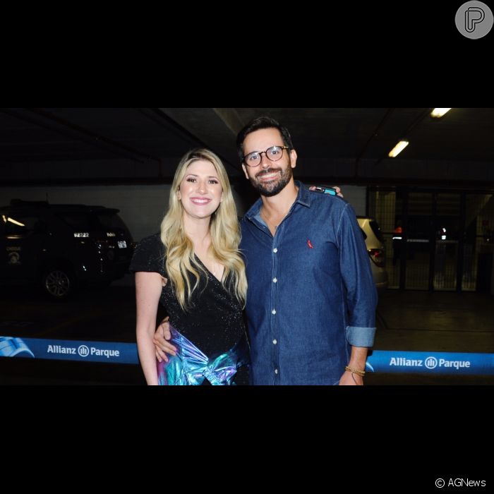 Dani Calabresa comemora um ano de namoro com Richard Neuman - Purepeople Dani Calabresa comemora um ano de namoro com Richard Neuman - Purepeople